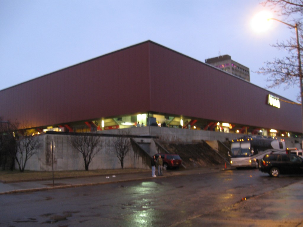 Visions Veterans Memorial Arena – Stadium and Arena Visits