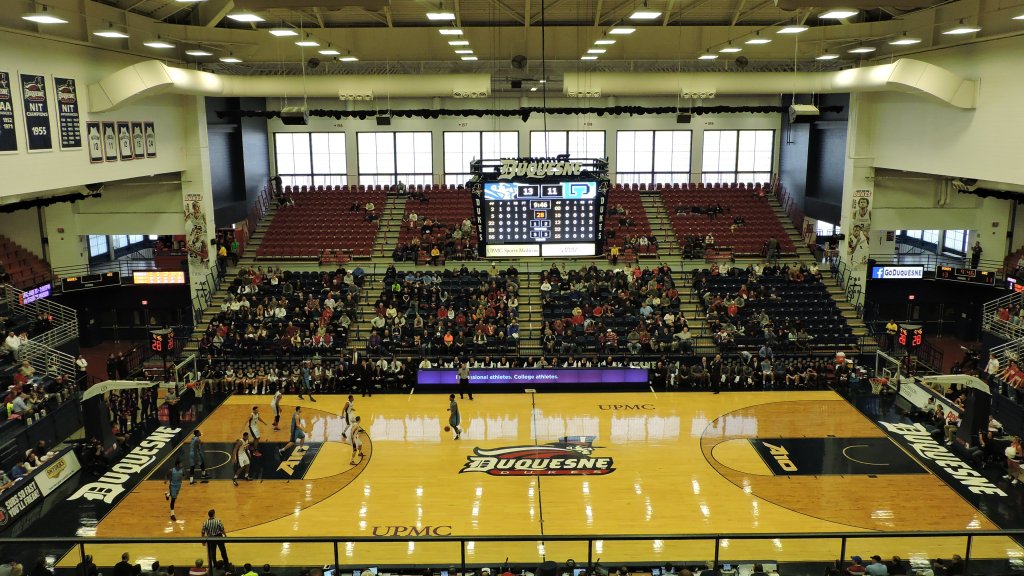 Hoops with the Dukes and Vulcans – Stadium and Arena Visits