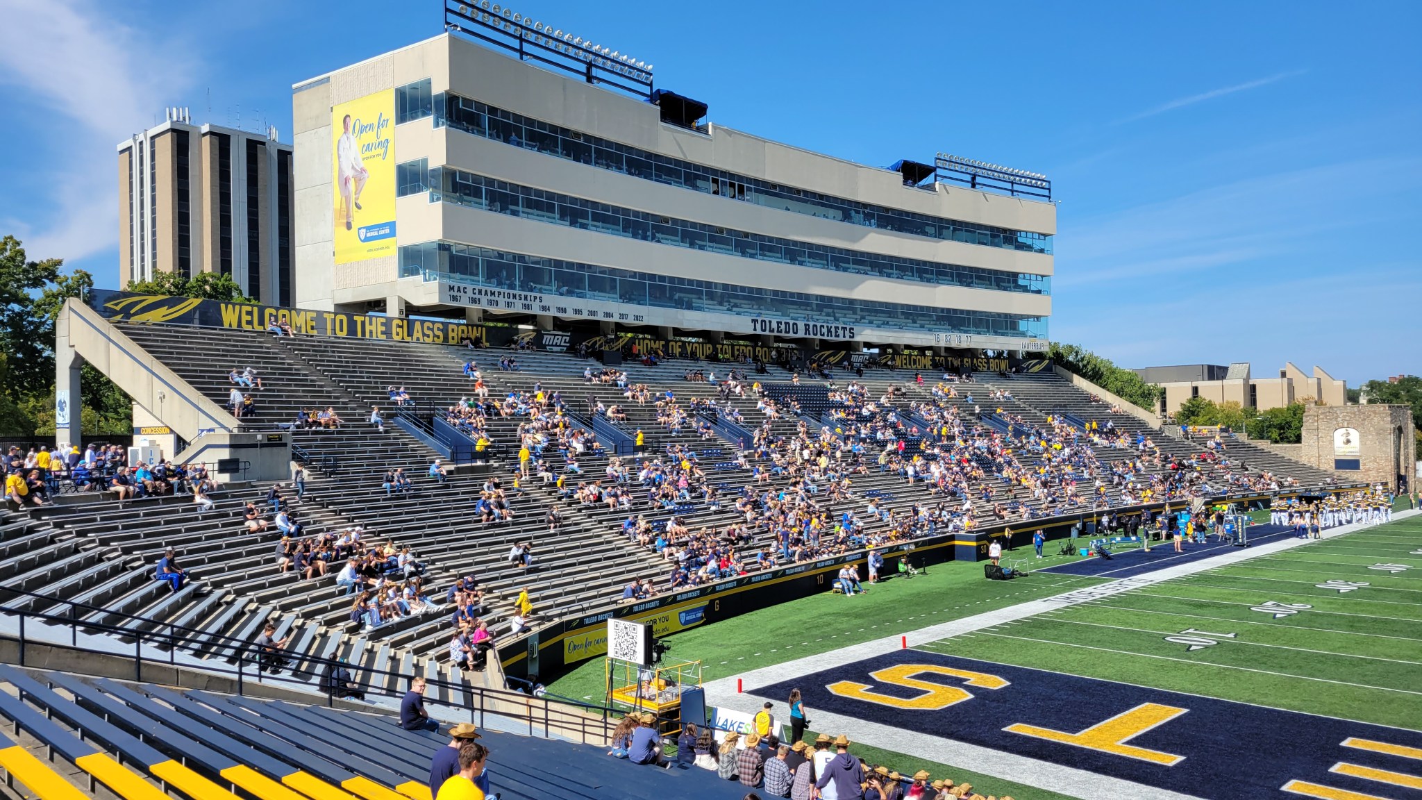 Glass Bowl – Stadium and Arena Visits