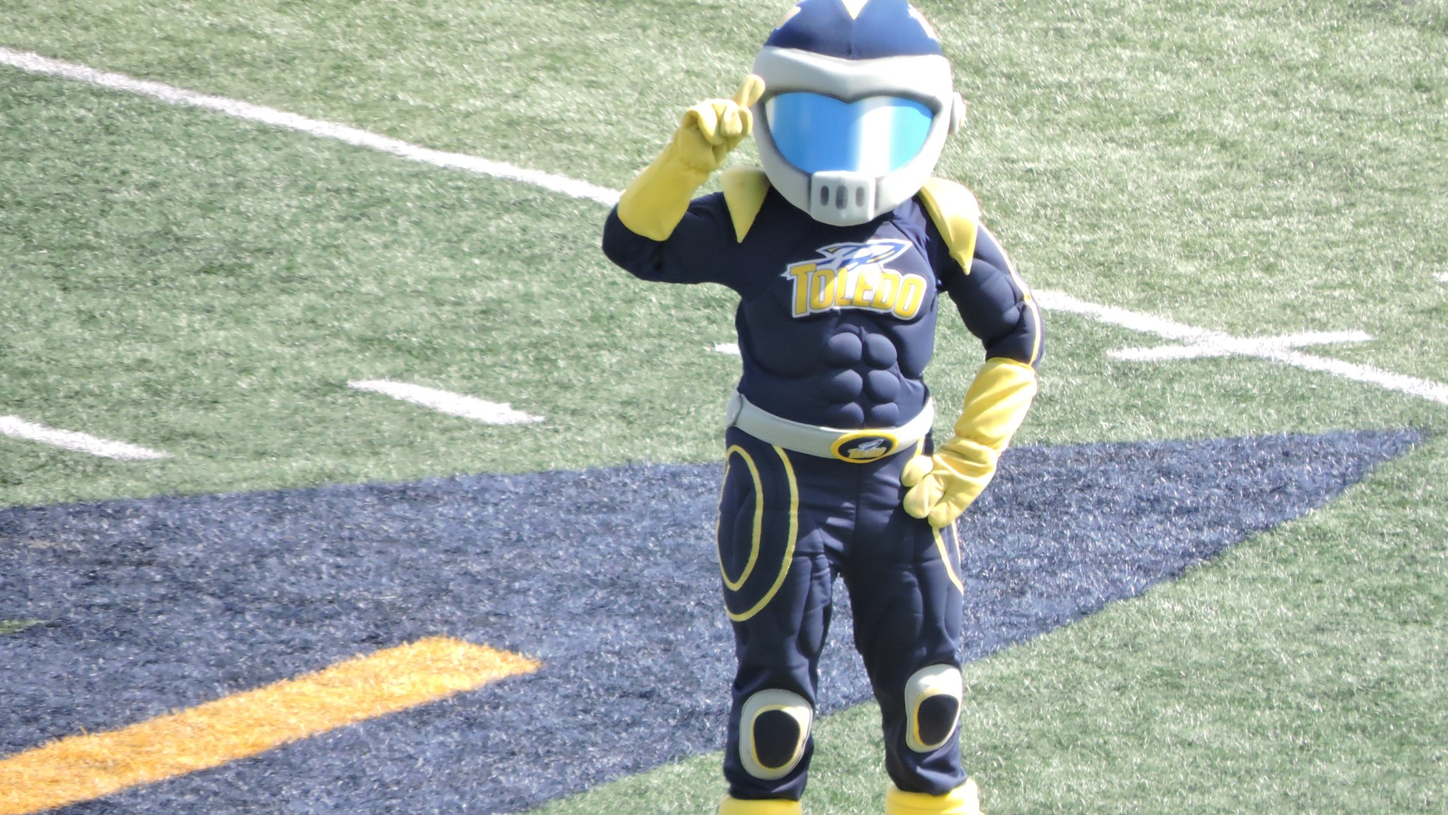 Glass Bowl – Stadium and Arena Visits