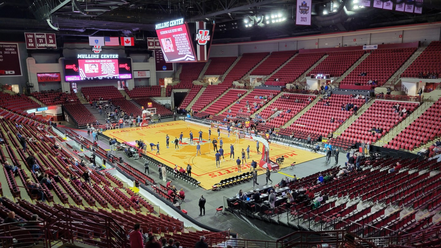 Mullins Center – Stadium and Arena Visits