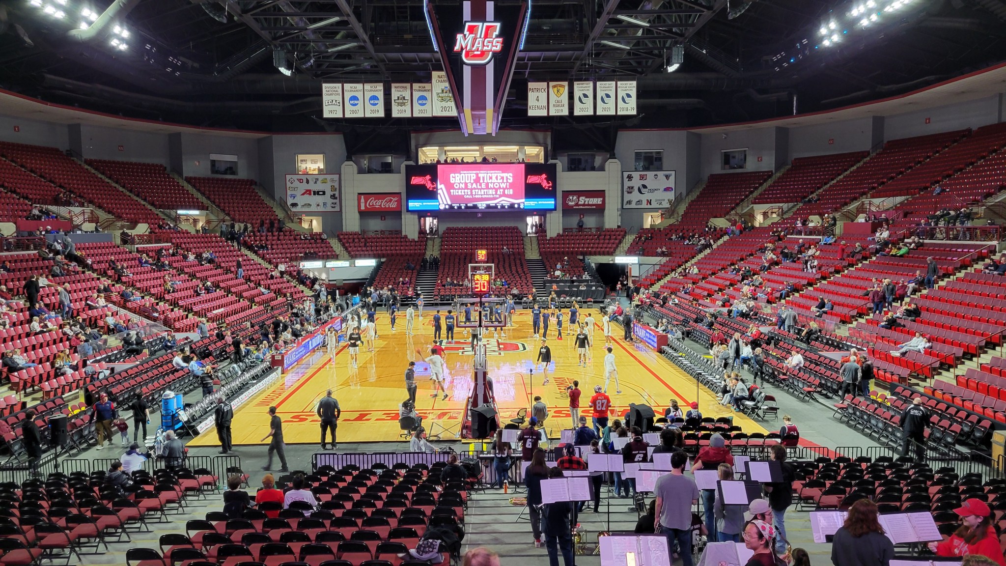 Mullins Center – Stadium and Arena Visits